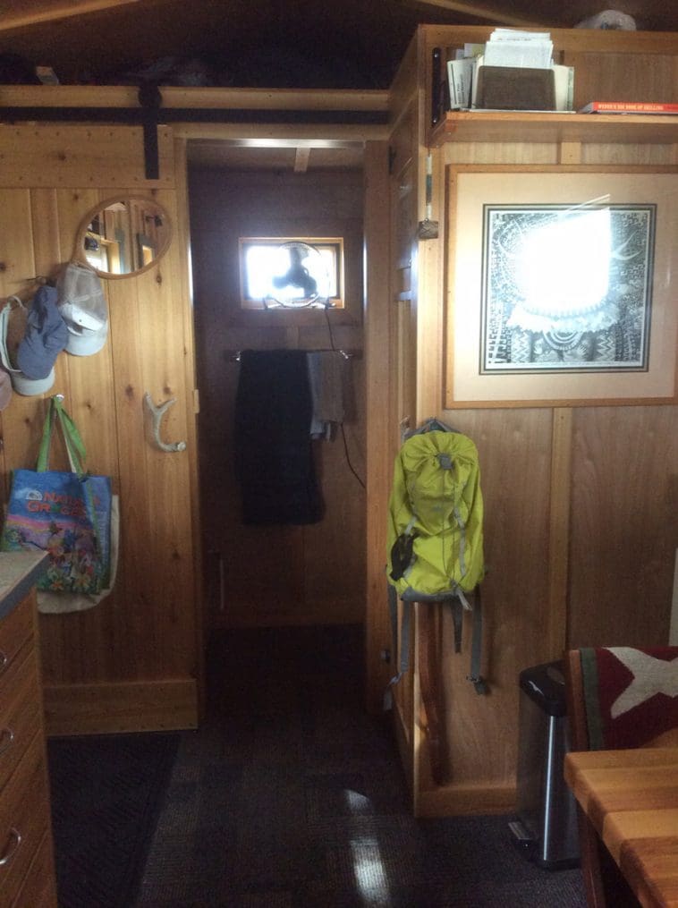 Rolling House - Teeny Abode - Living Big In A Tiny House