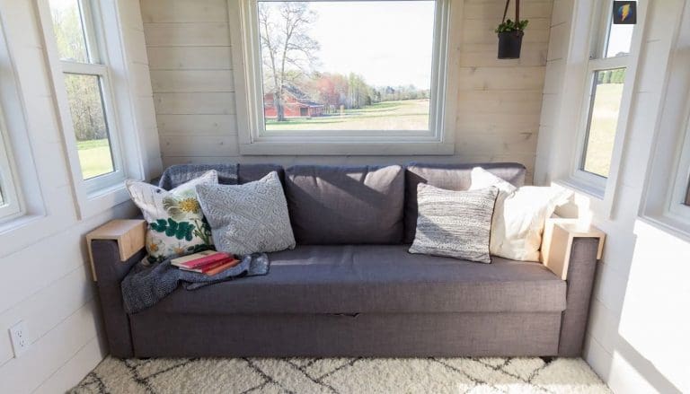 10 Cozy Wooden House Design Ideas for a Small and Stylish Home