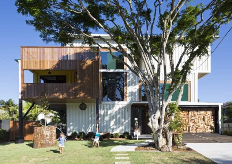 10 Creative Ideas for Modern Shipping Container Homes