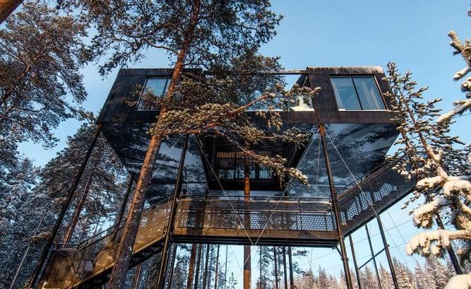 A Look at 10 Modern Treehouses: How Technology is Changing the Way We ...
